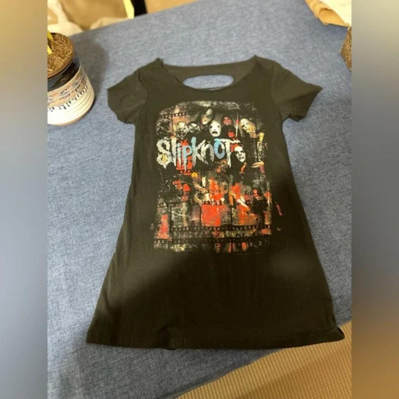 Hot Topic Women's Black T-shirt | Depop