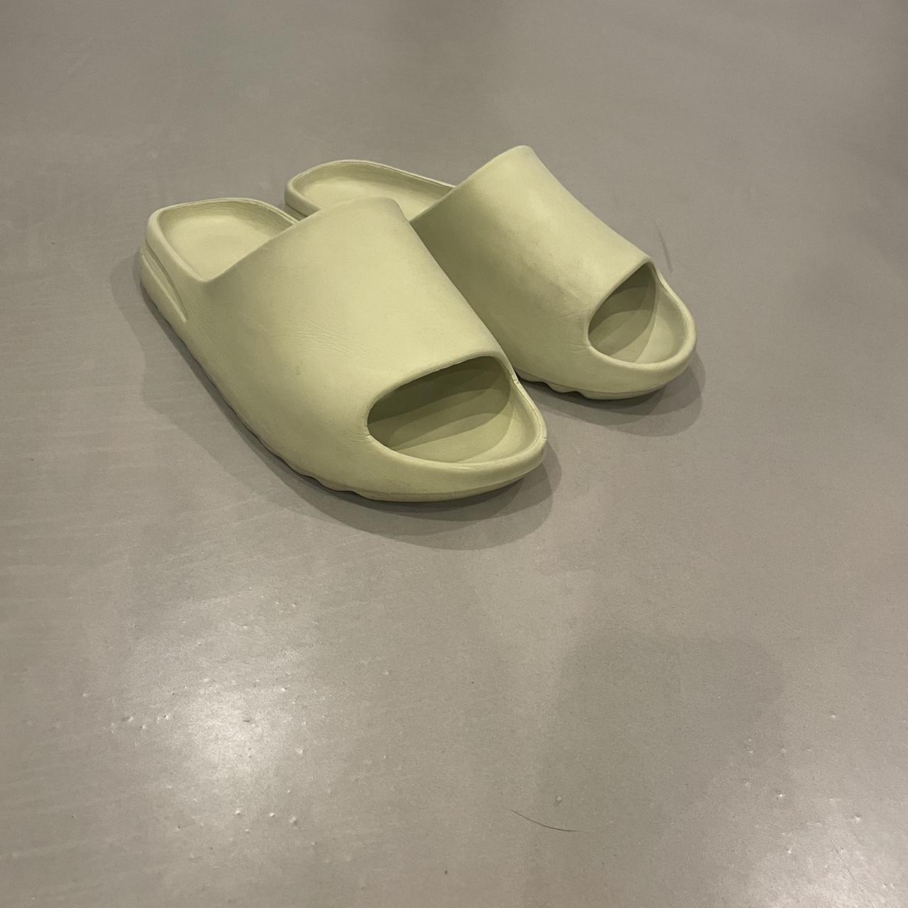 Green temu slides😭💀 size men’s 9-10. - Depop