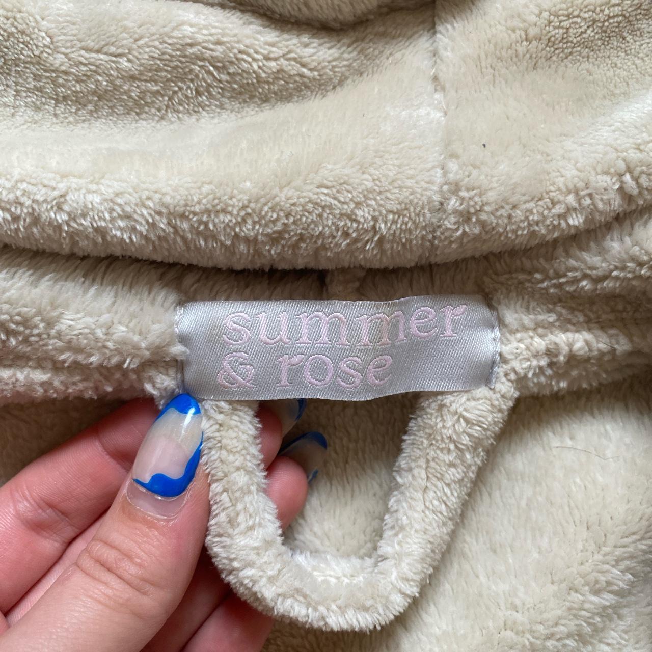 women’s robe US Small brand: Summer & Rose ... - Depop