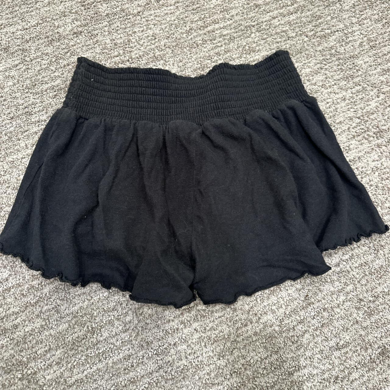 urban outfitters black flowy shorts - one size - Depop
