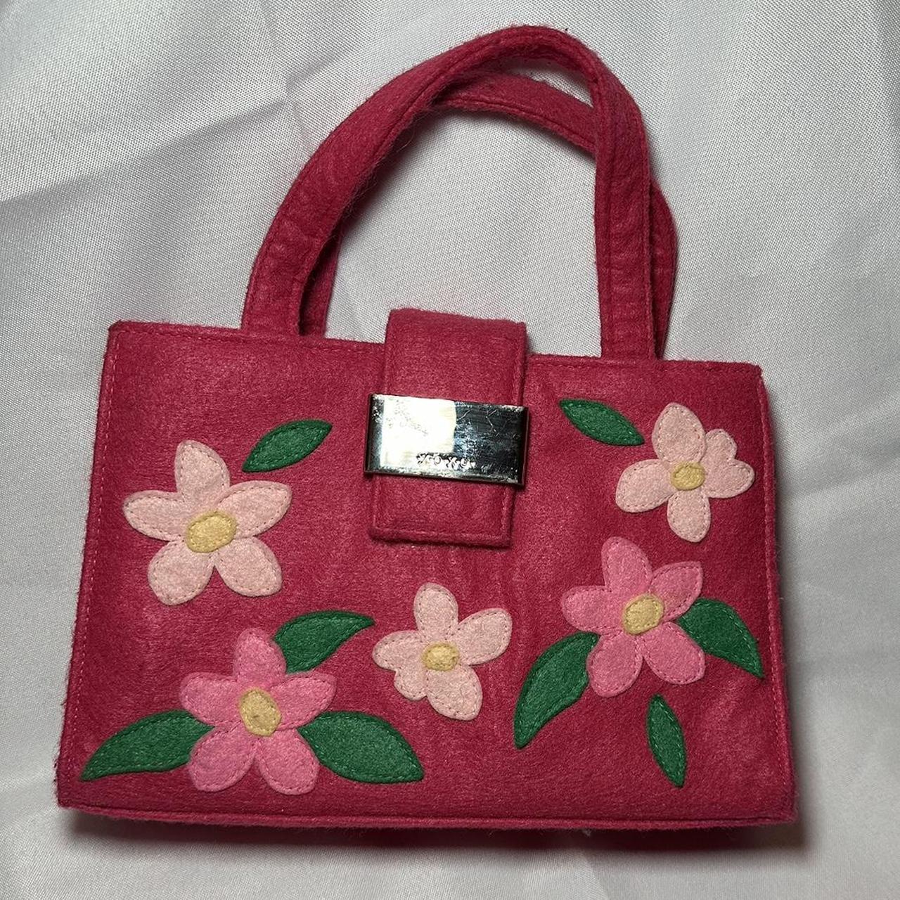 Xoxo y2k pink flower purse Super cute small purse... - Depop