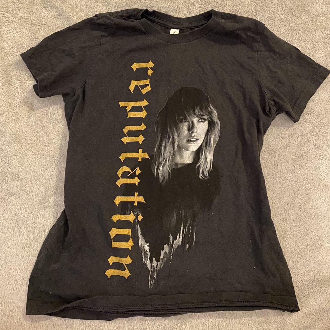 Taylor Swift reputation tour t shirt!! RARE not sold... - Depop