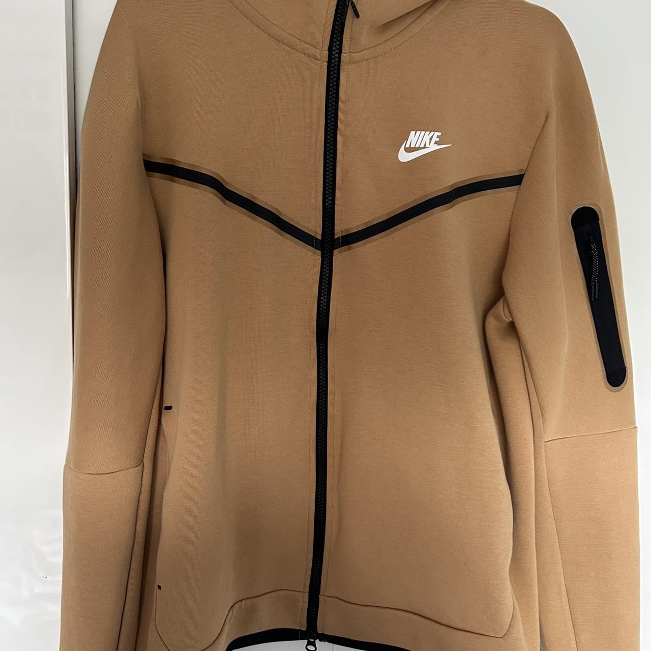 Brown Nike Tech Fleece - Depop