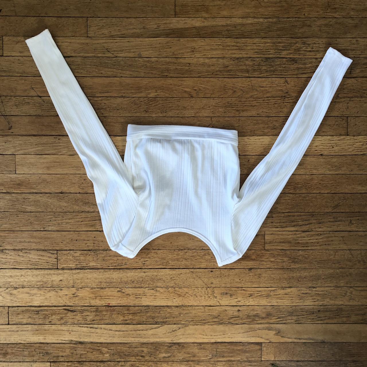 Y2K acubi ‘Forever 21’ White cropped long sleeve... - Depop