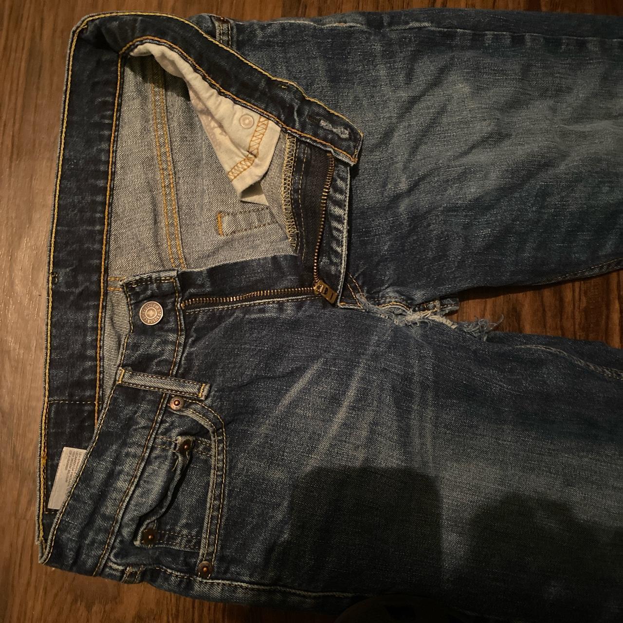 - Levi Jeans 👖 - W 29/ L 30 Tear near crouch just... - Depop
