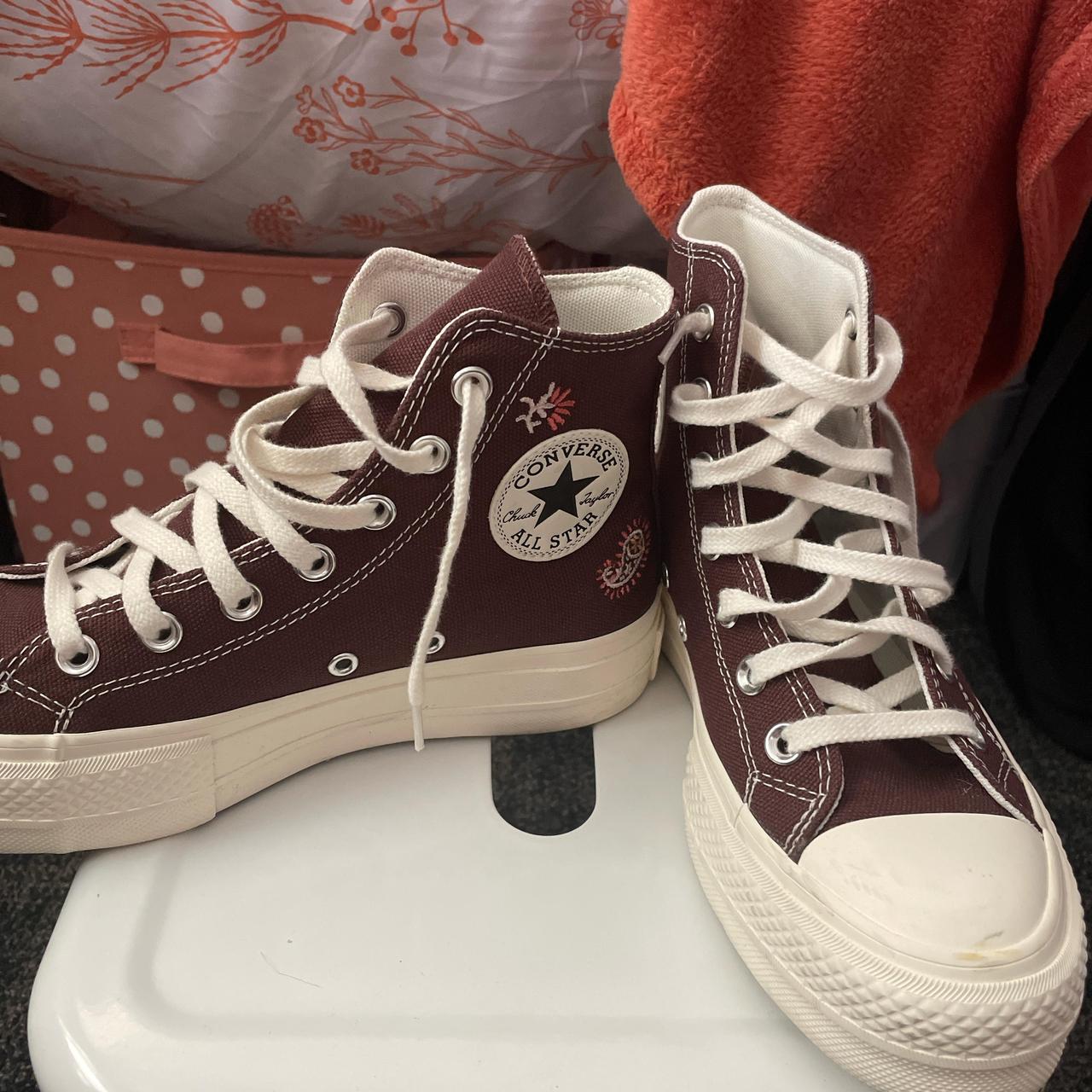 Converse Platforms - Depop