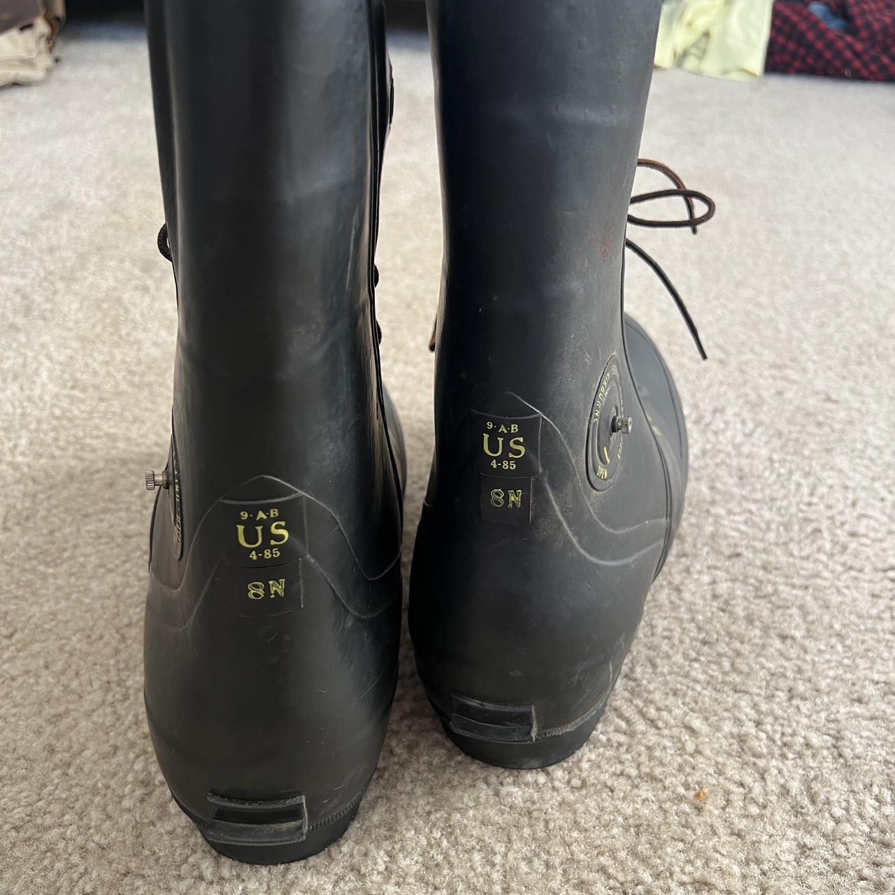 80’s 80’s Vintage Bata ECW US Army Mickey... - Depop