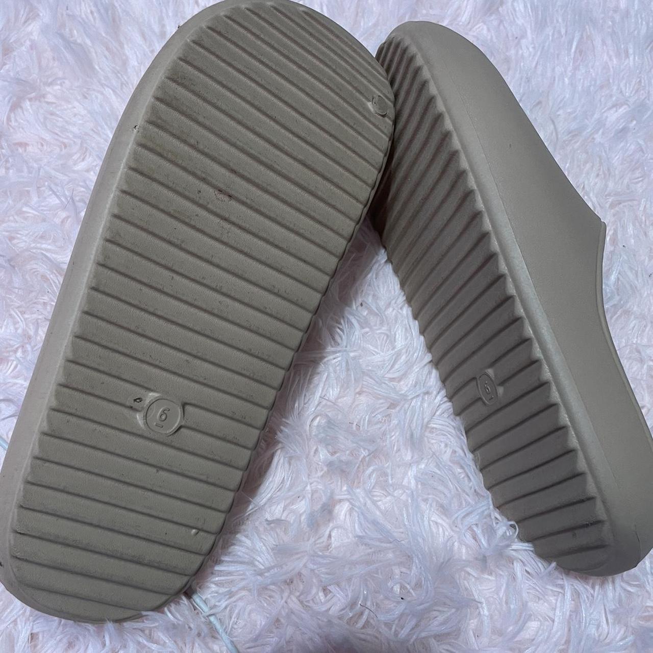 target wild fable woman’s slides size 6 - Depop