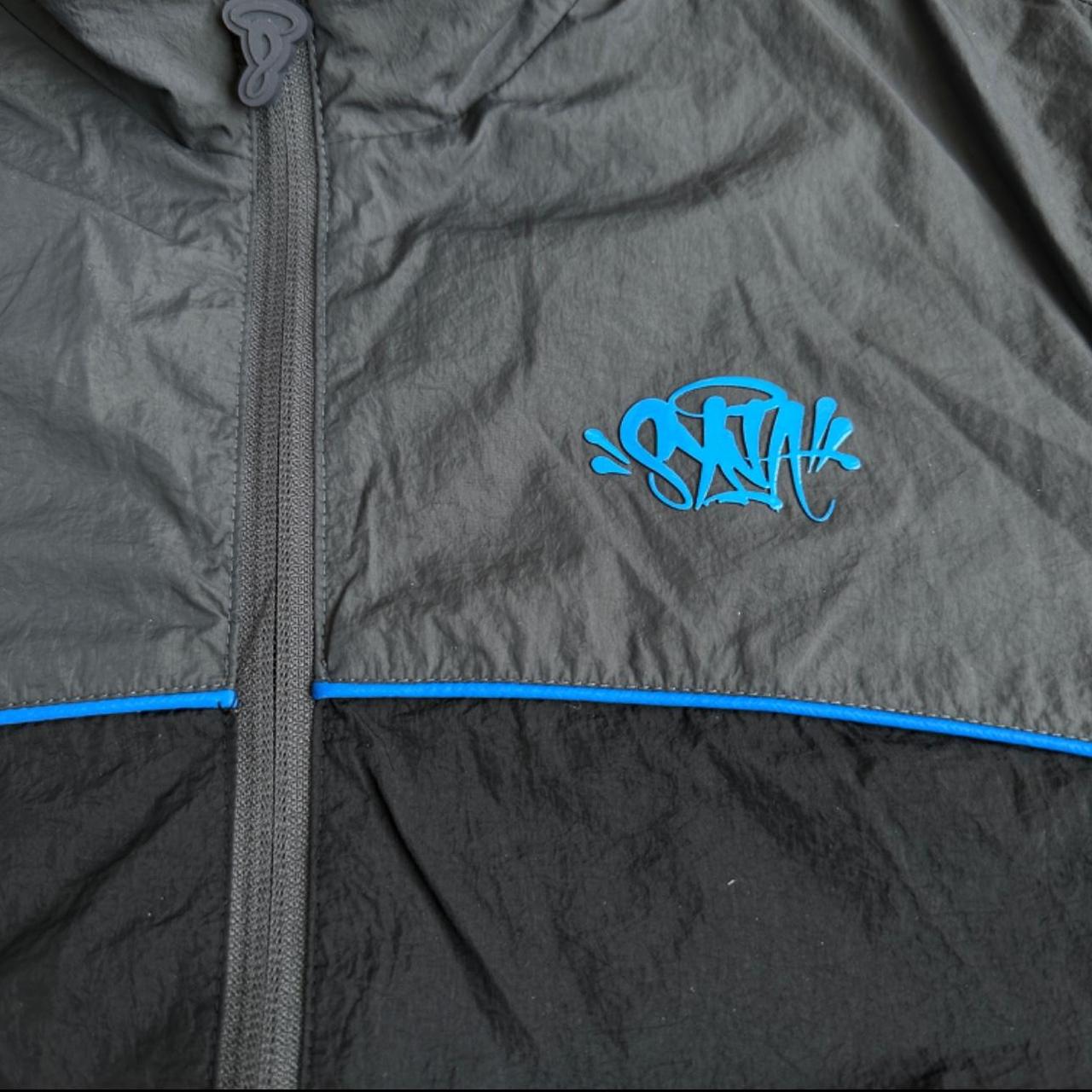 Syna world shell suit - Depop