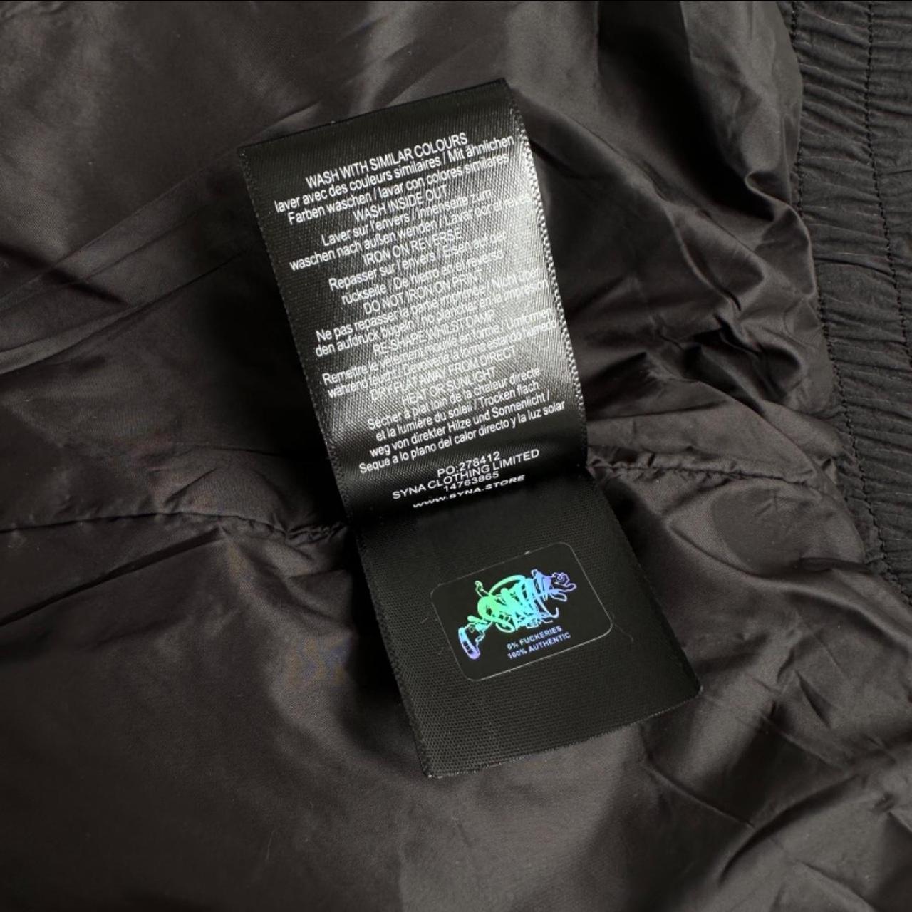 Syna world shell suit - Depop