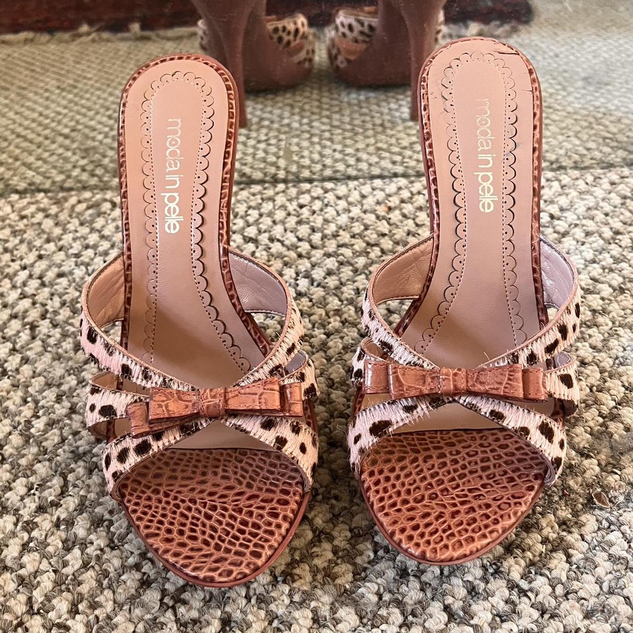 Moda in Pelle Women's Sandals | Depop