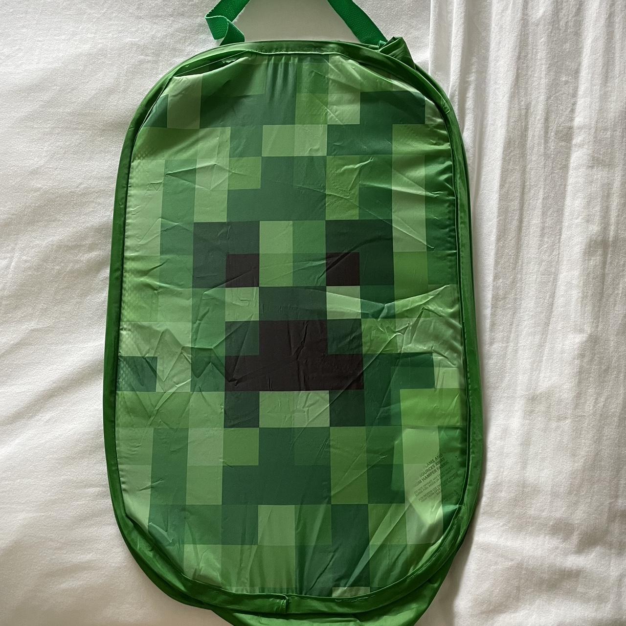 Creeper Hamper flaws shown - Depop