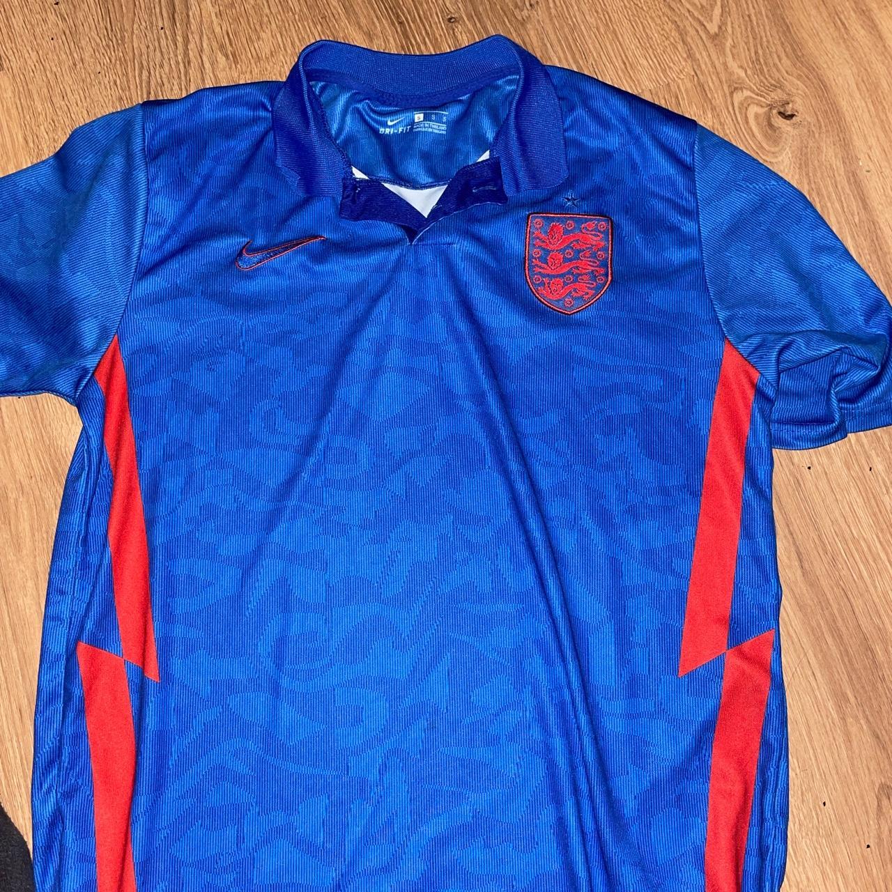 Euro 2020 England blue football shirt - Depop