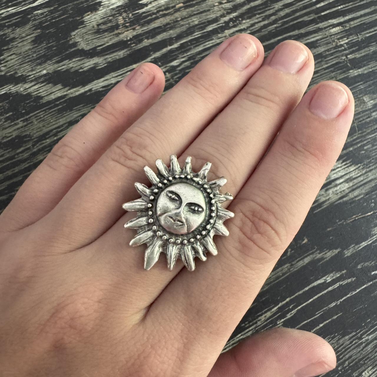 Silver adjustable sun ring , statement piece!... - Depop
