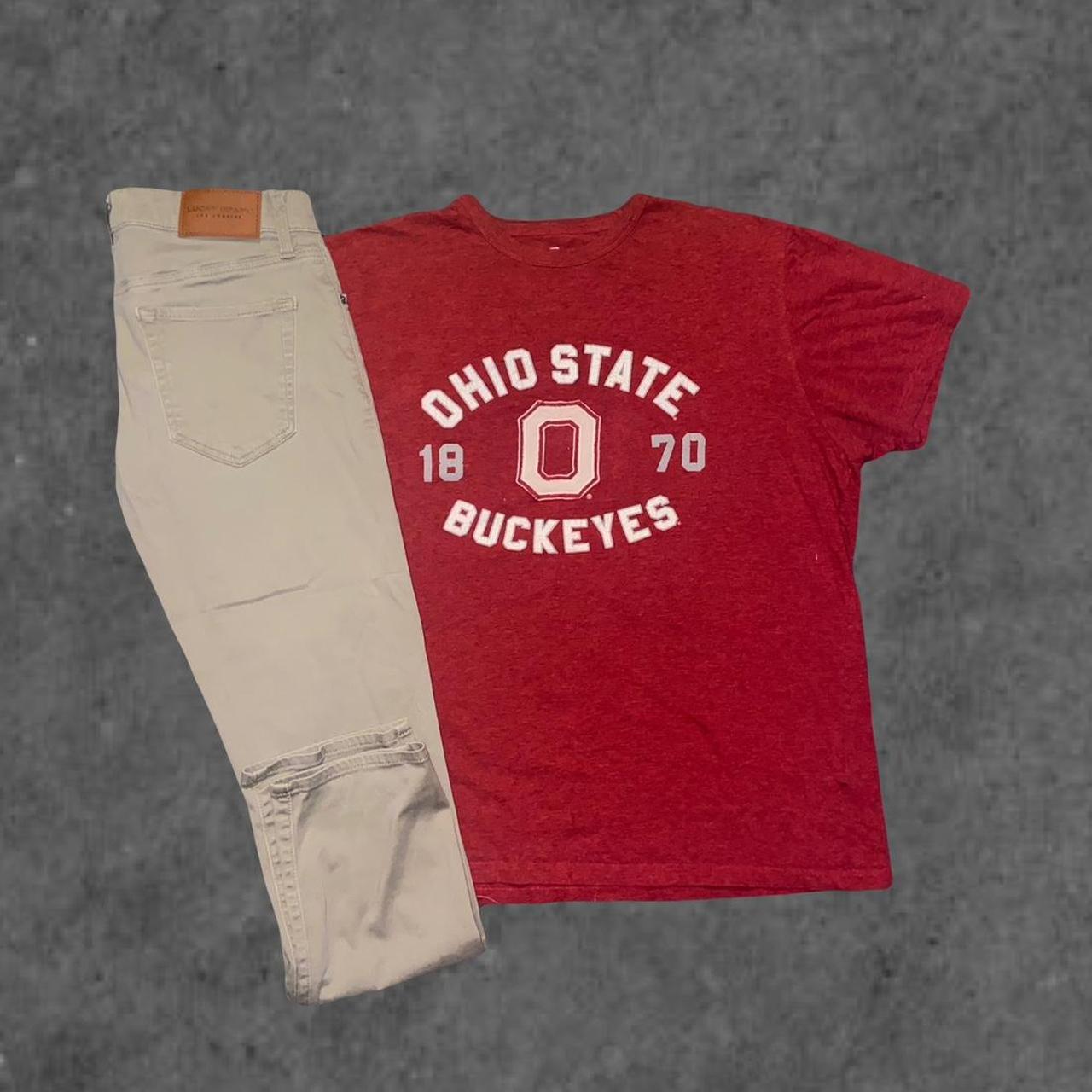 Vintage Ohio State t shirt. The O is stitched on.... - Depop