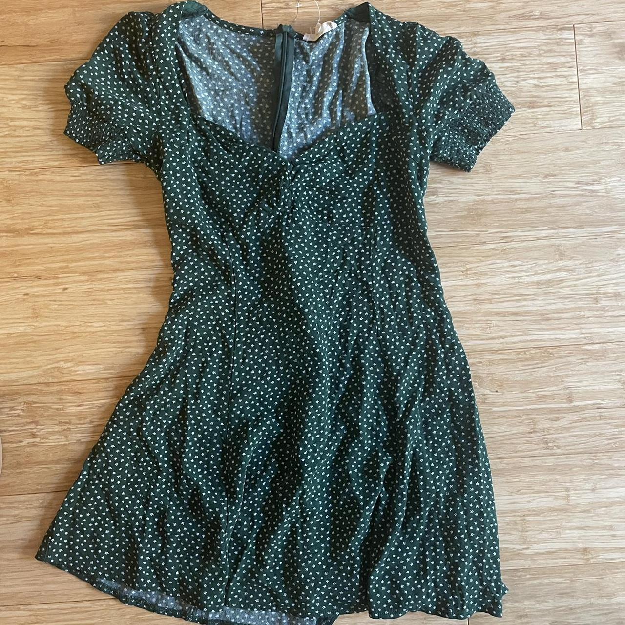 Small PacSun green sundress - Depop