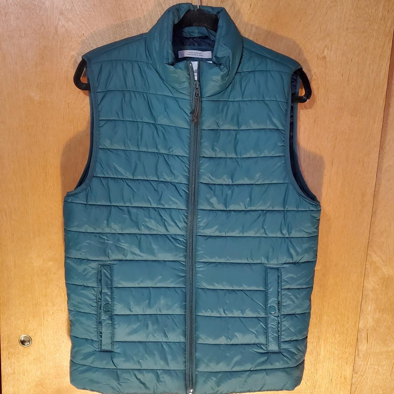 Forest Green Puffer Vest Water resistant polyester... - Depop
