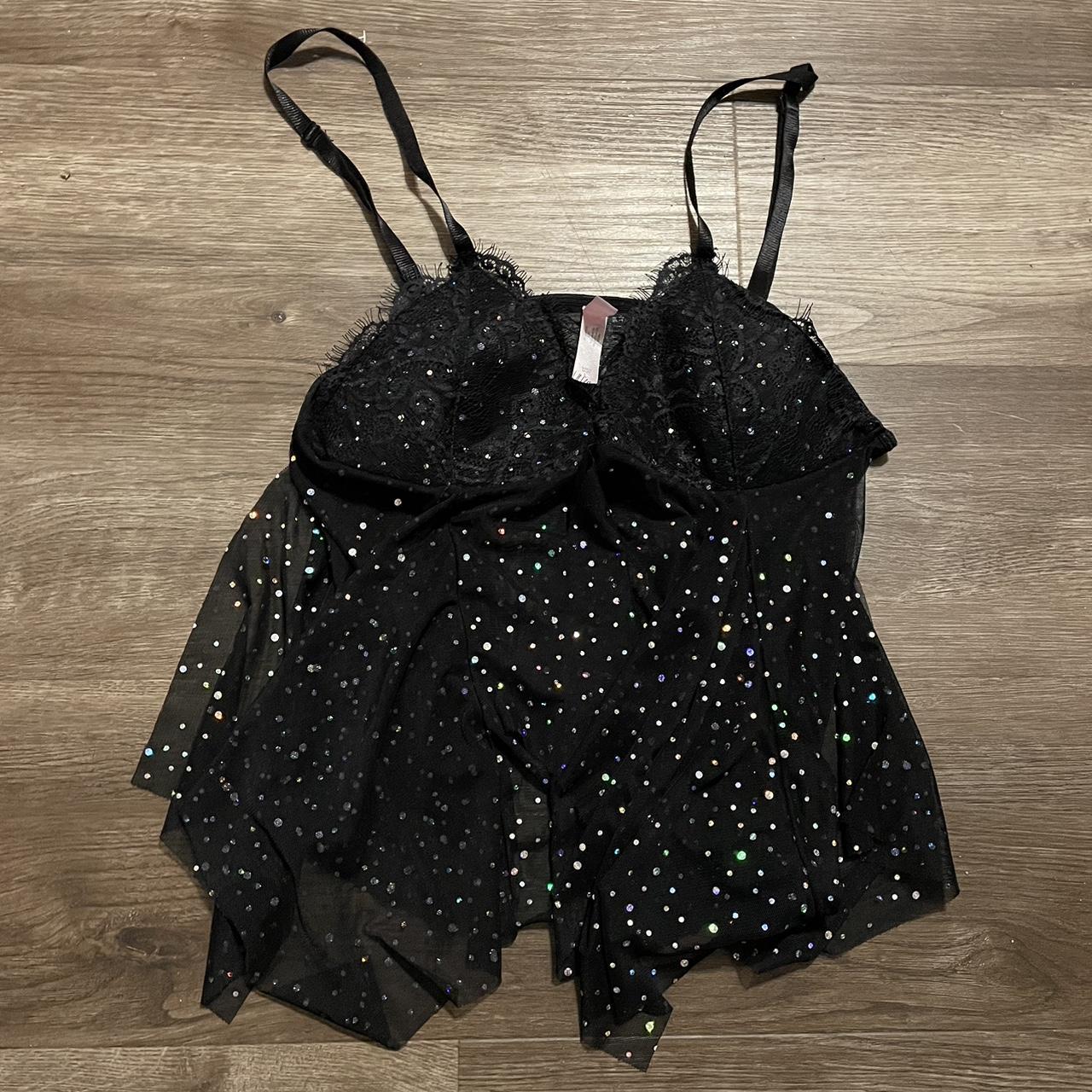 Victoria’s Secret lingerie nighttime piece - Depop