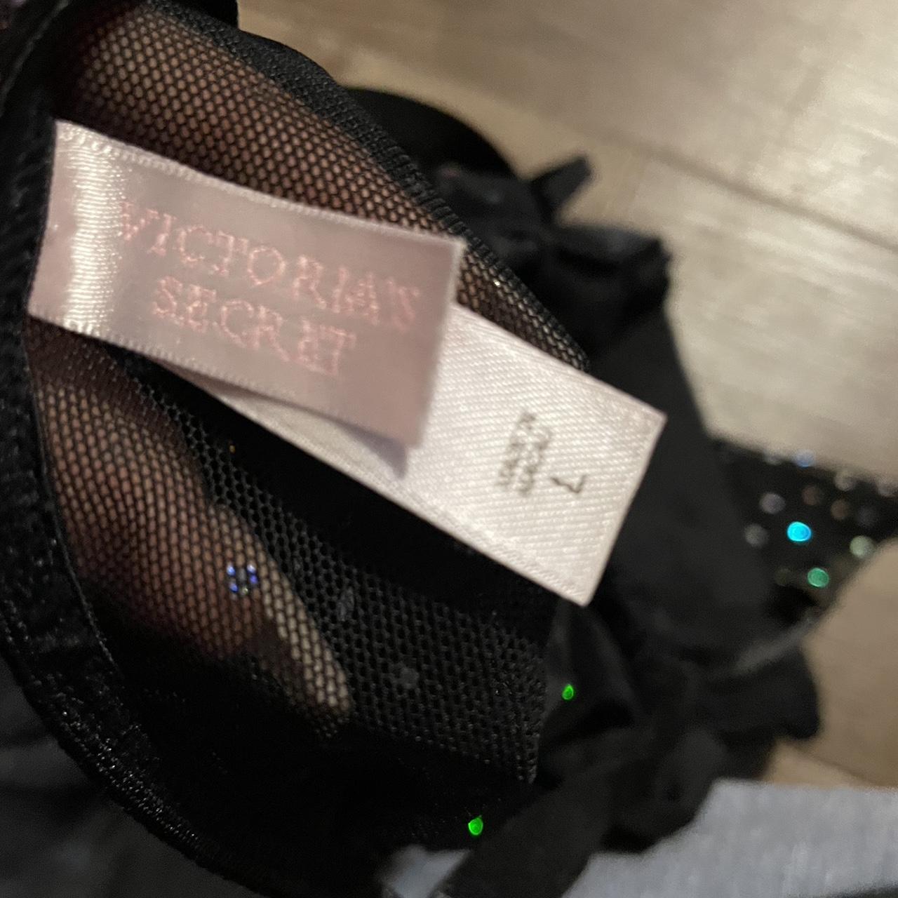 Victoria’s Secret lingerie nighttime piece - Depop
