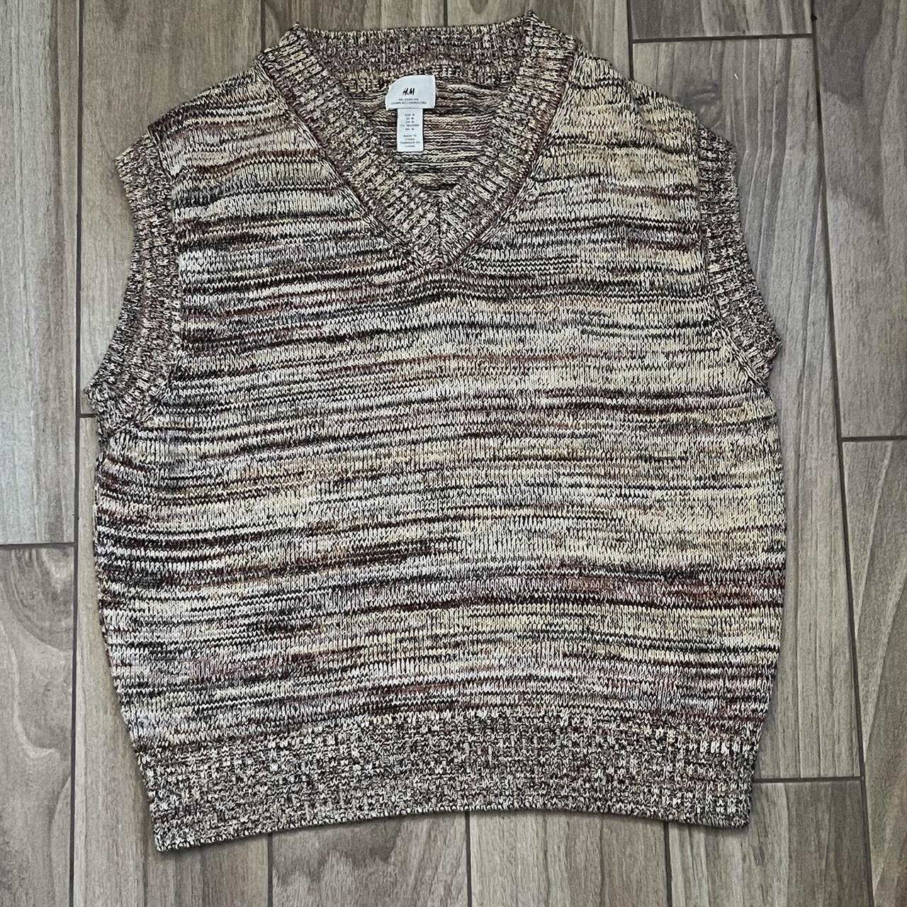 Multi colored vest - Depop