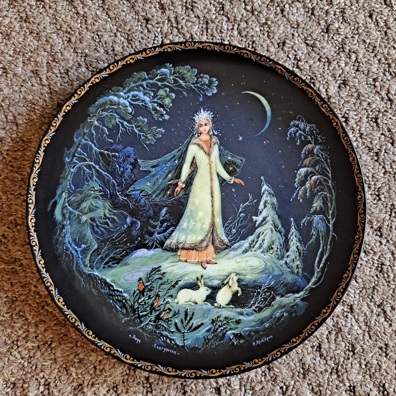 Bradford Exchange snow maiden plates. Includes all 8... - Depop