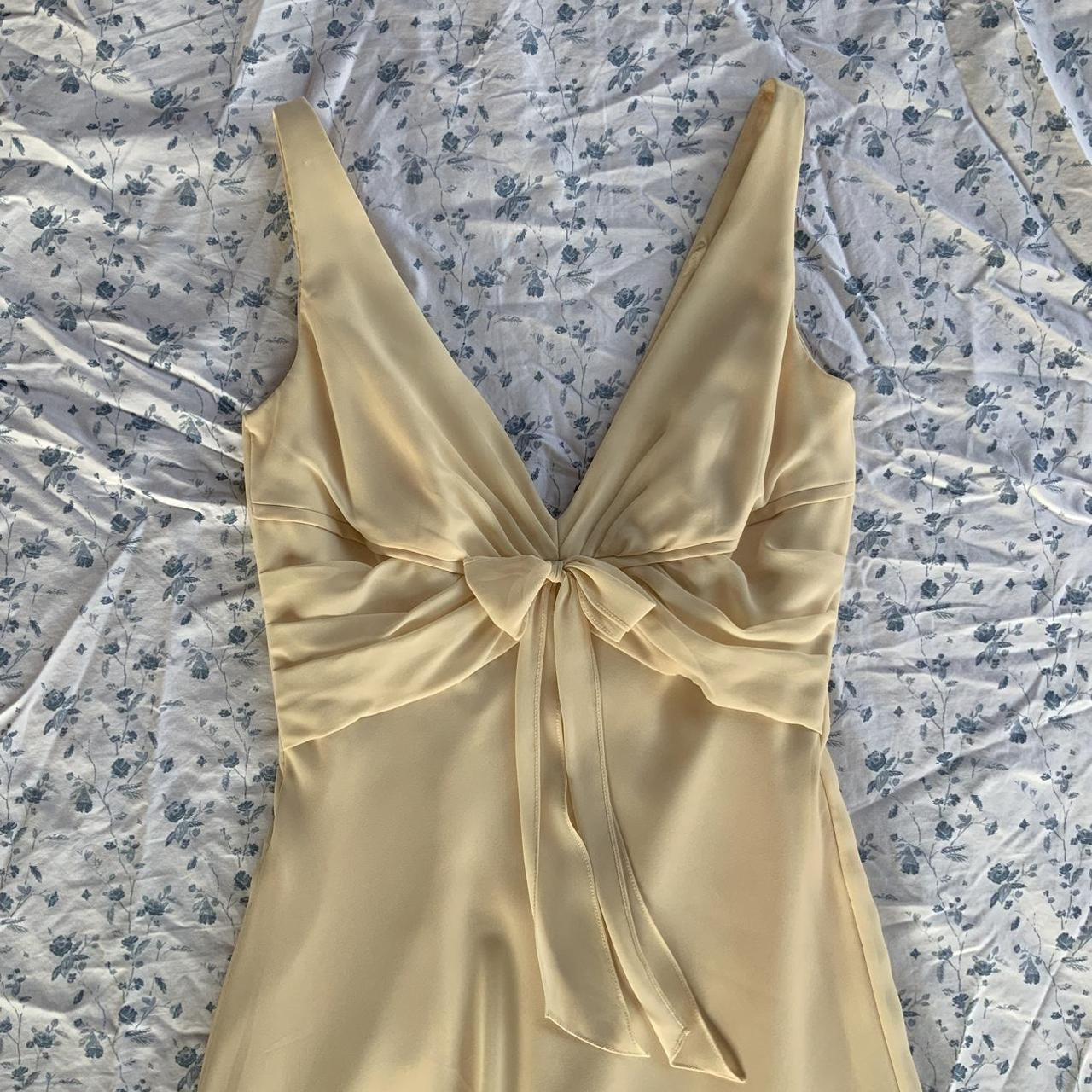 Yellow Y2K midi length prom dress - gorgeous Y2K... - Depop