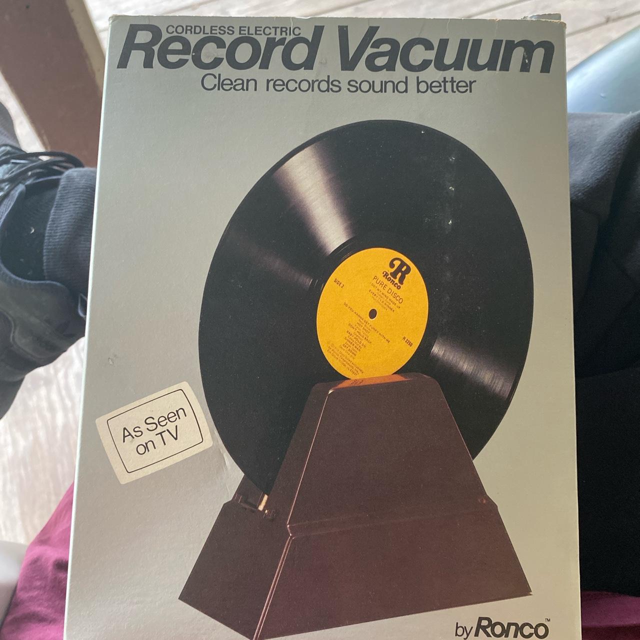 Ronco record vaccum good condition... - Depop