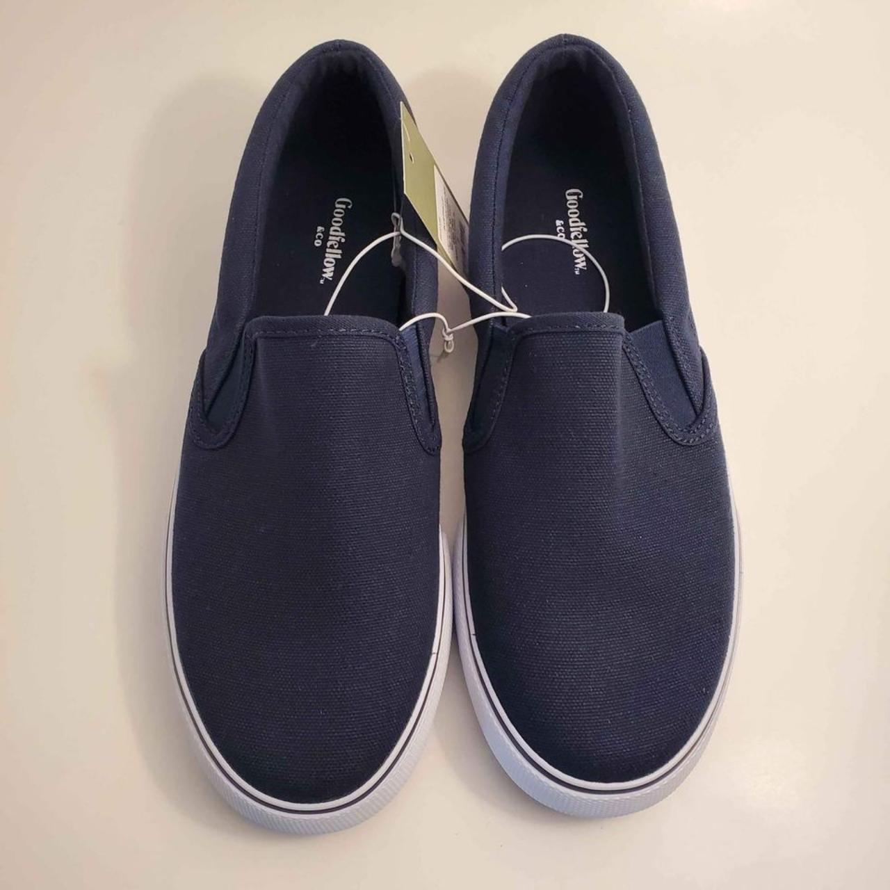 Goodfellow & Co. Men's Blue Trainers | Depop