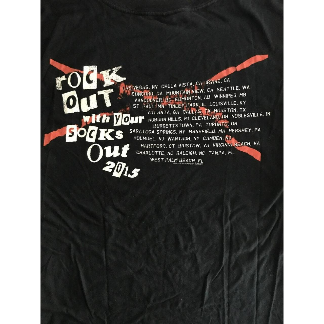 5 Seconds Of Summer 2015 Tour Shirt Size L. - Depop