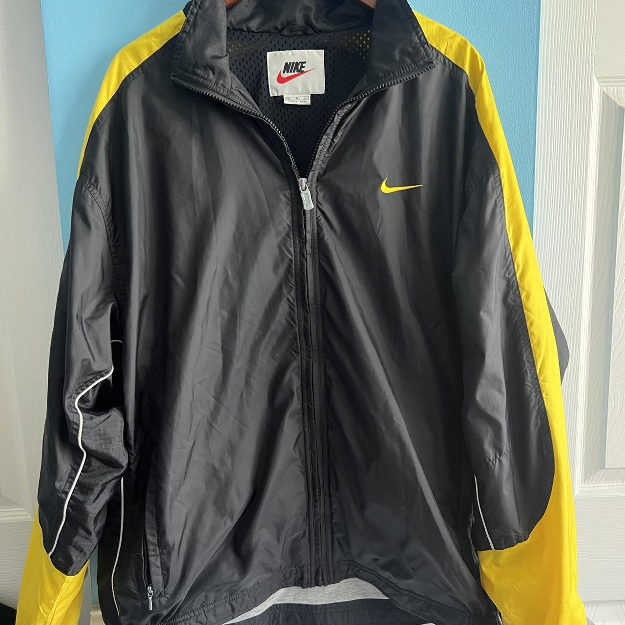 XL Vintage Nike ZipUp WindBreaker #vintage #nike... - Depop