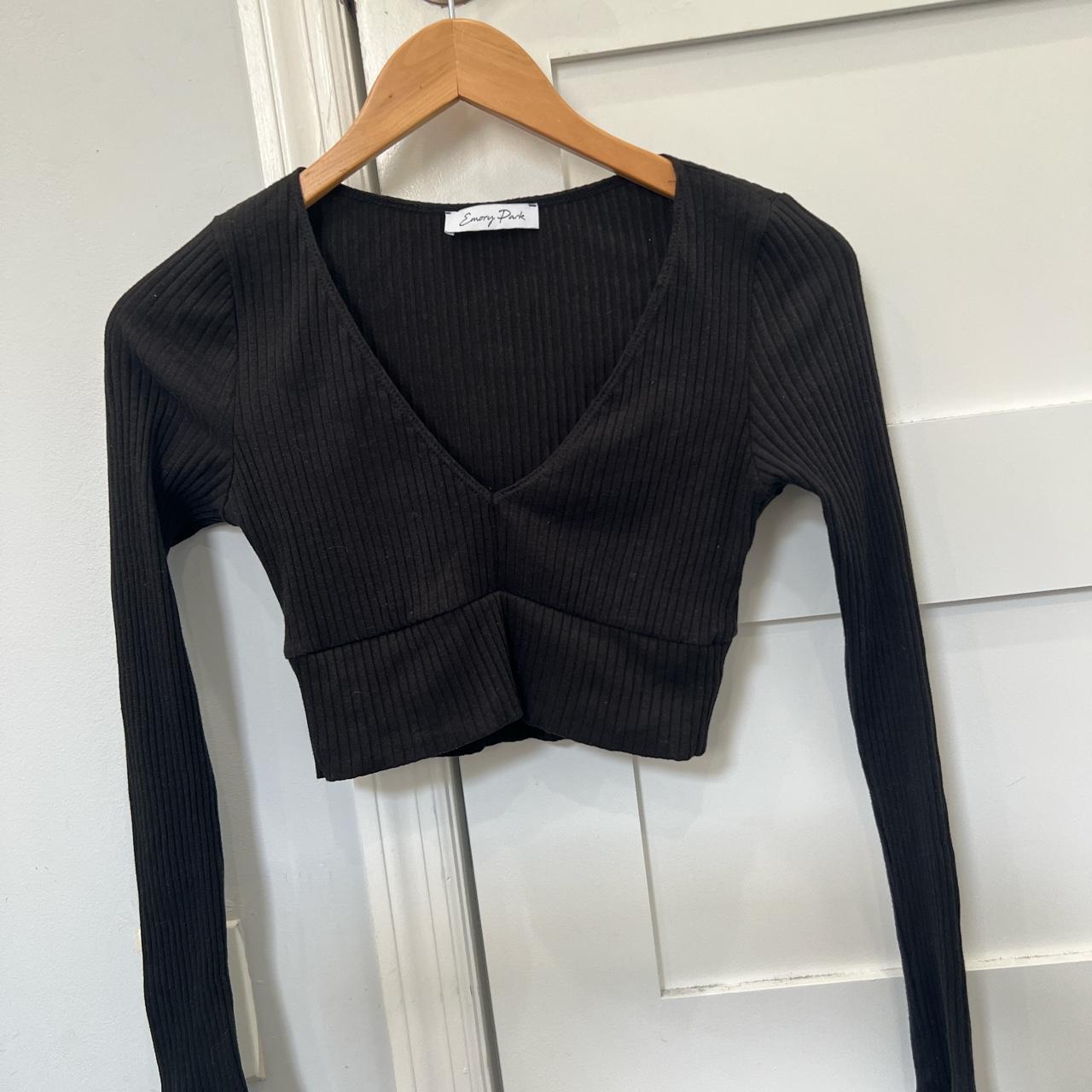 Emory Park Women's Black Crop-top | Depop