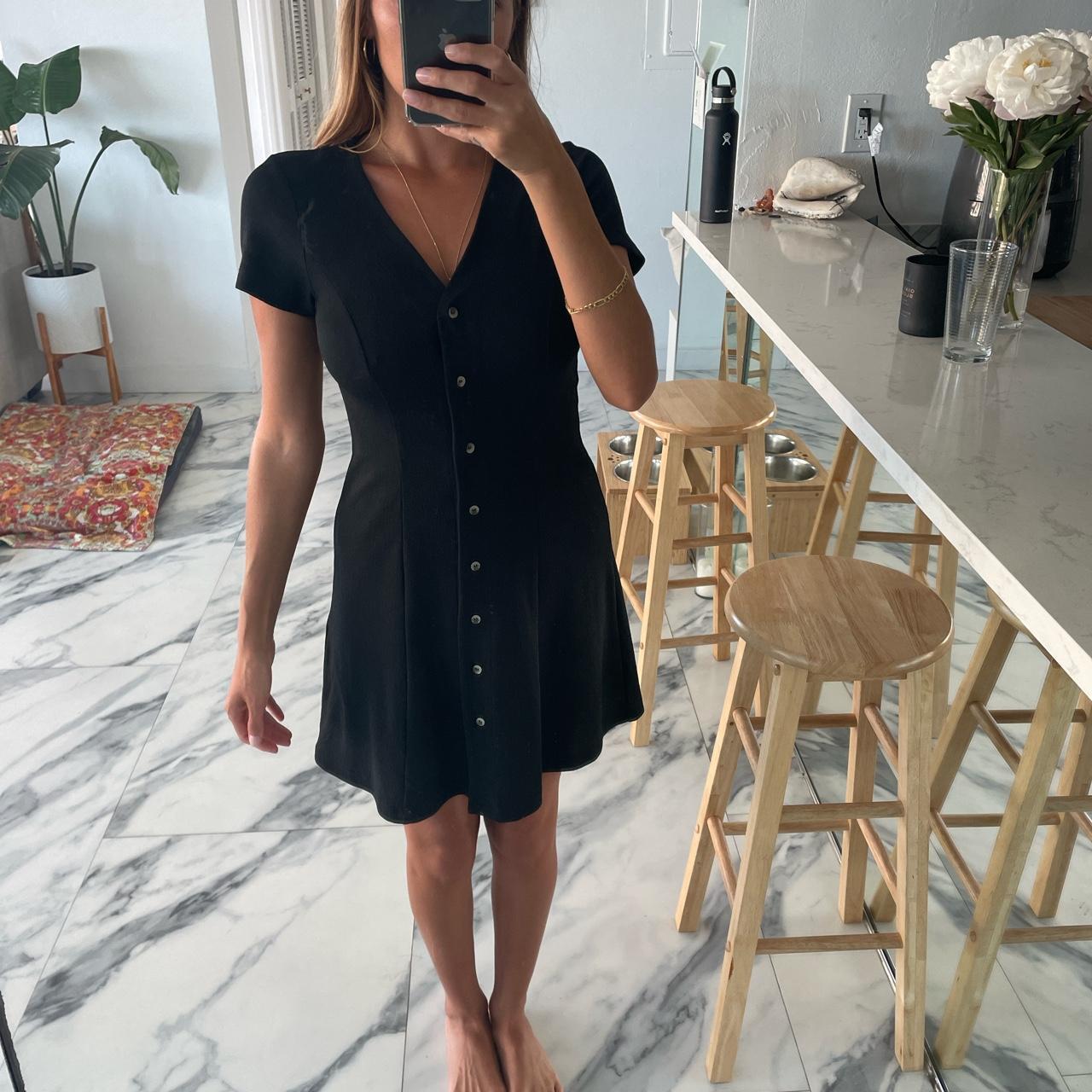 Classic summer work dress for the office. 🖤 gently... - Depop