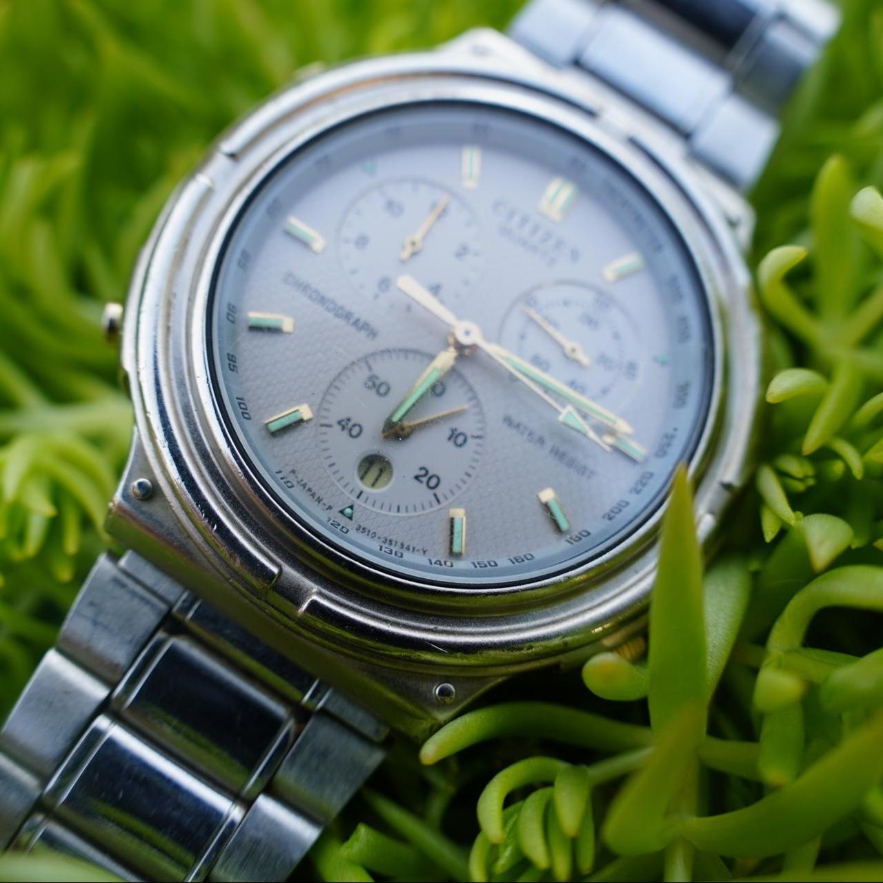 Citizen Men's Silver and White Watch | Depop