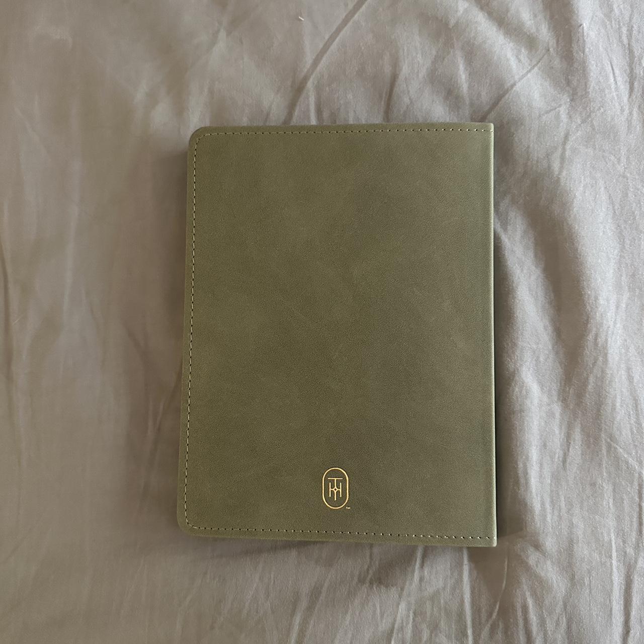 Threshold plant green journal #threshold - Depop