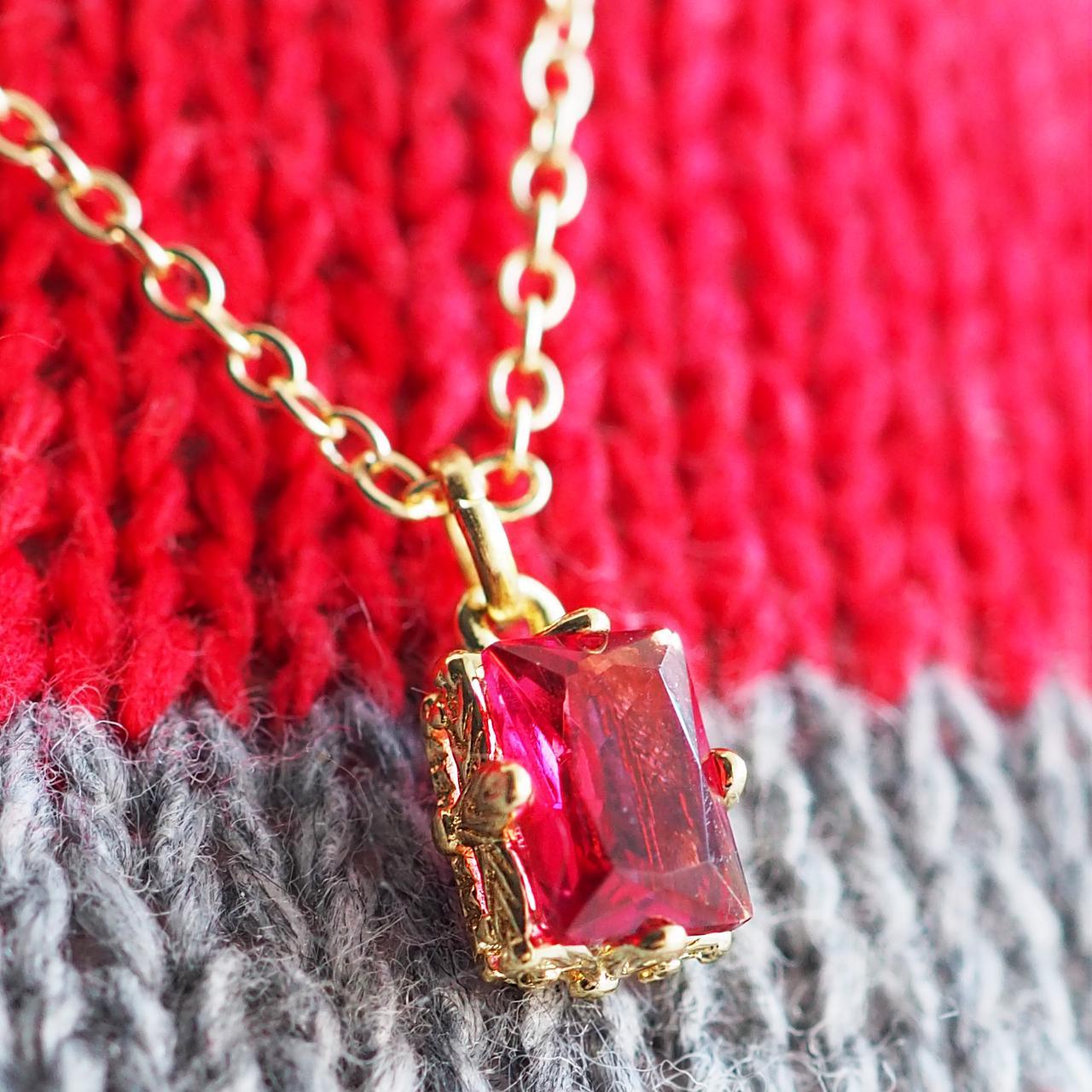 Ruby red necklace and earring set - Depop