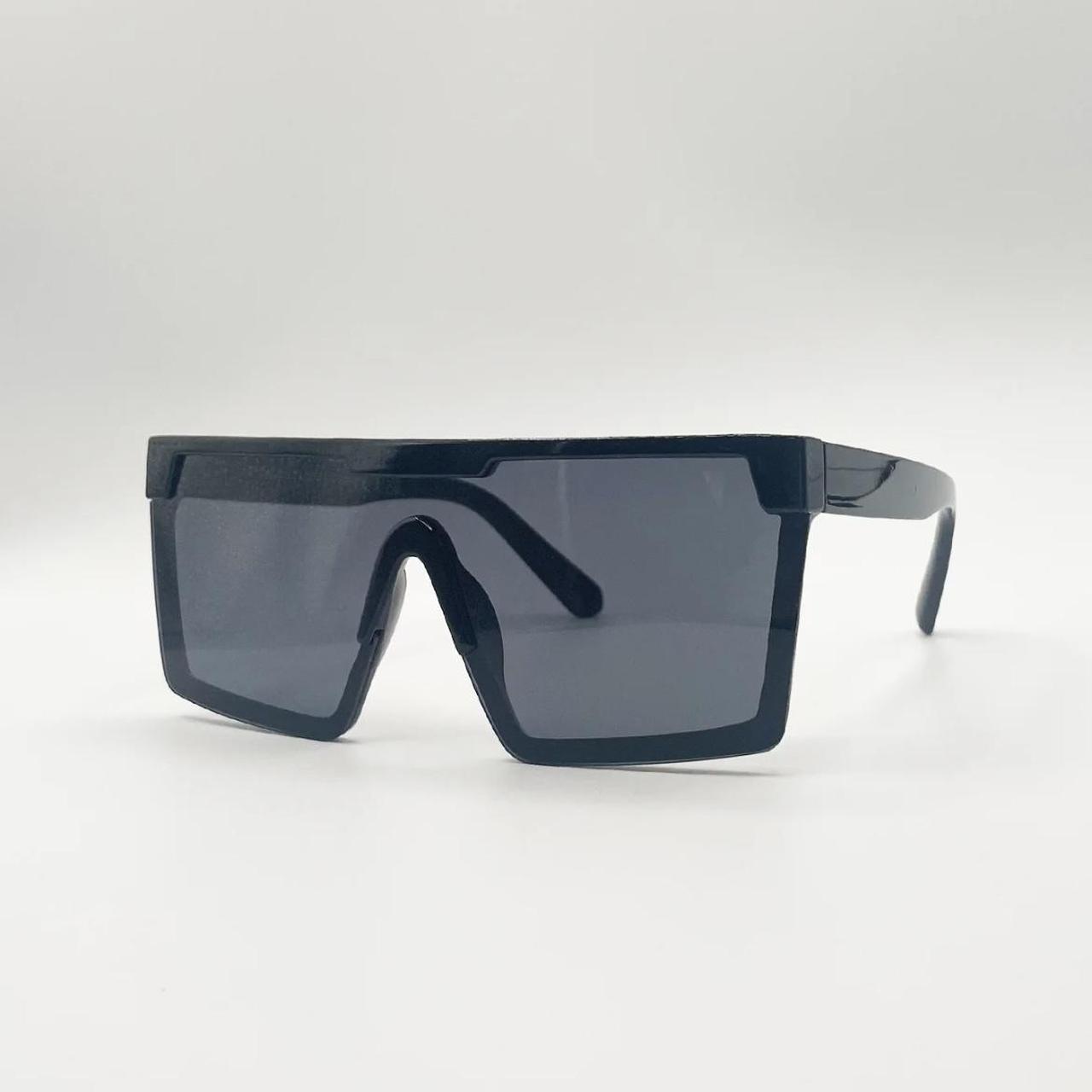 Sunglasses Oversized Navigator Sunglasses In Black Depop