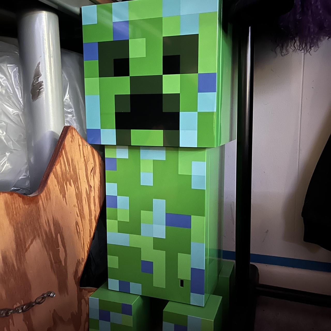 Minecraft creeper mini fridge - Depop