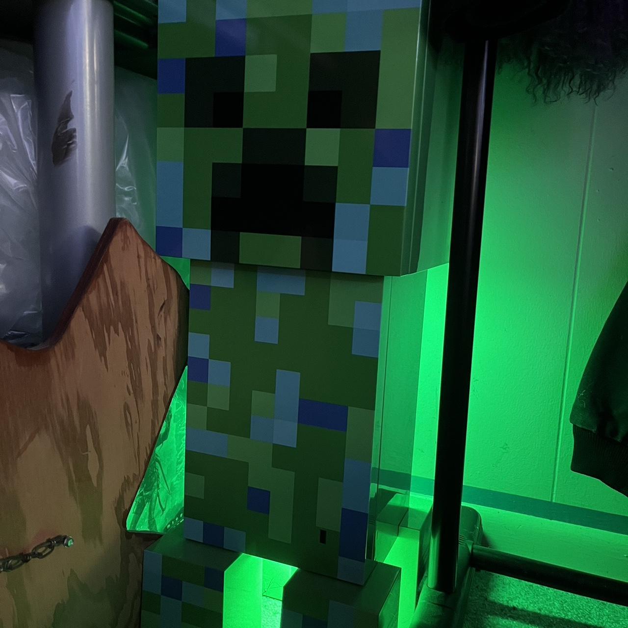Minecraft creeper mini fridge - Depop
