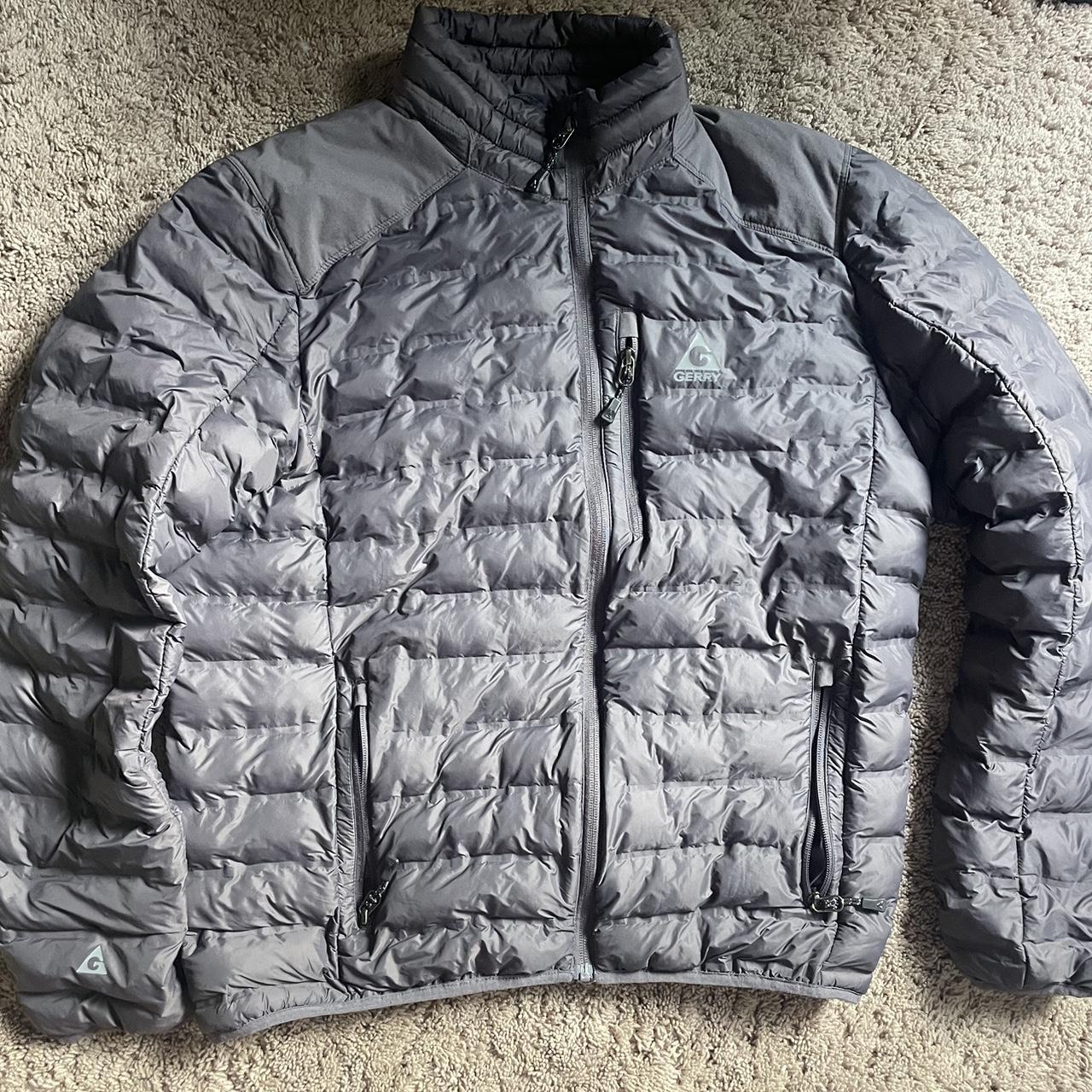 Grey and black puffer jacket #outdooradventures - Depop