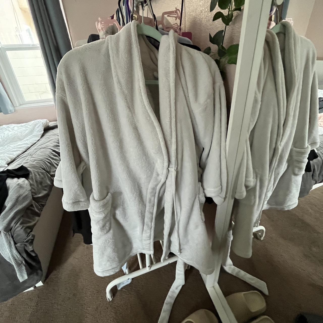 white fluffy robe from target 🫧 - Depop