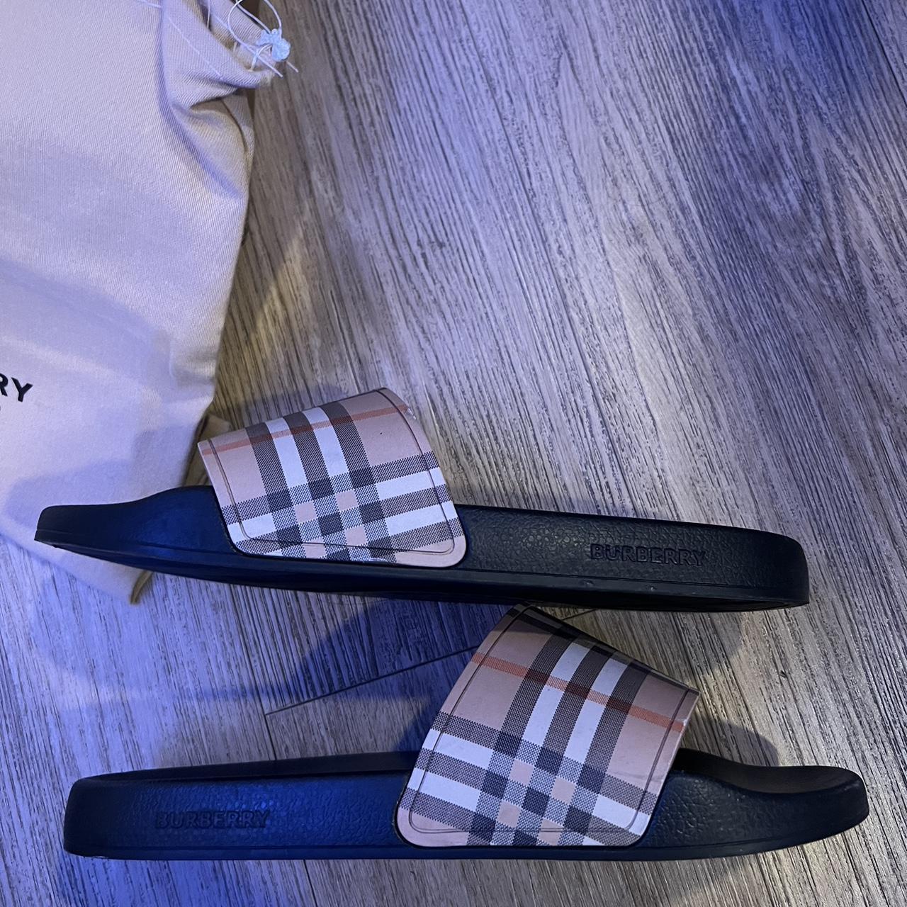 Barely used Burberry slides size 12 fits like an 11 - Depop