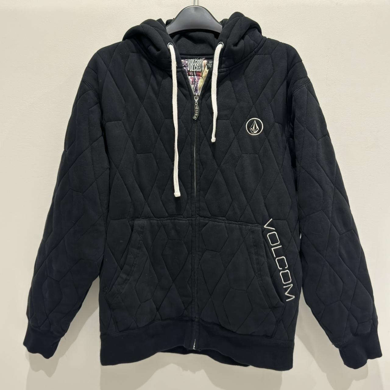 Stay warm and cozy with this Volcom Fleece Hooded... - Depop