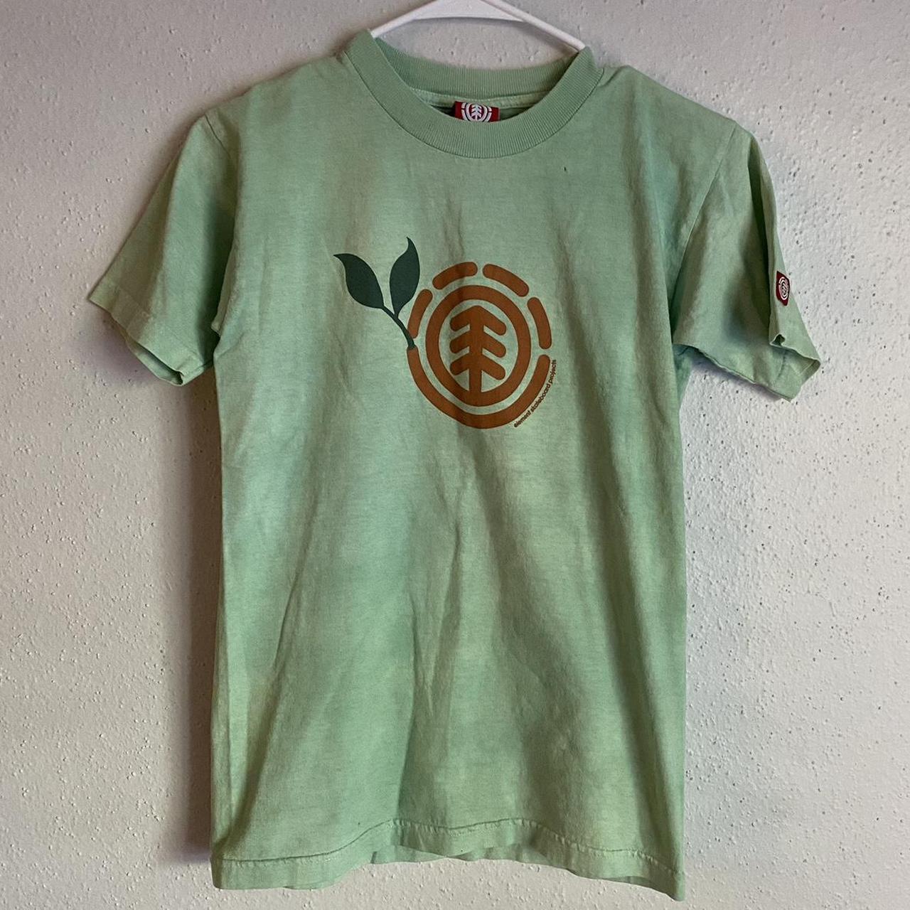 Element Men's Green T-shirt | Depop