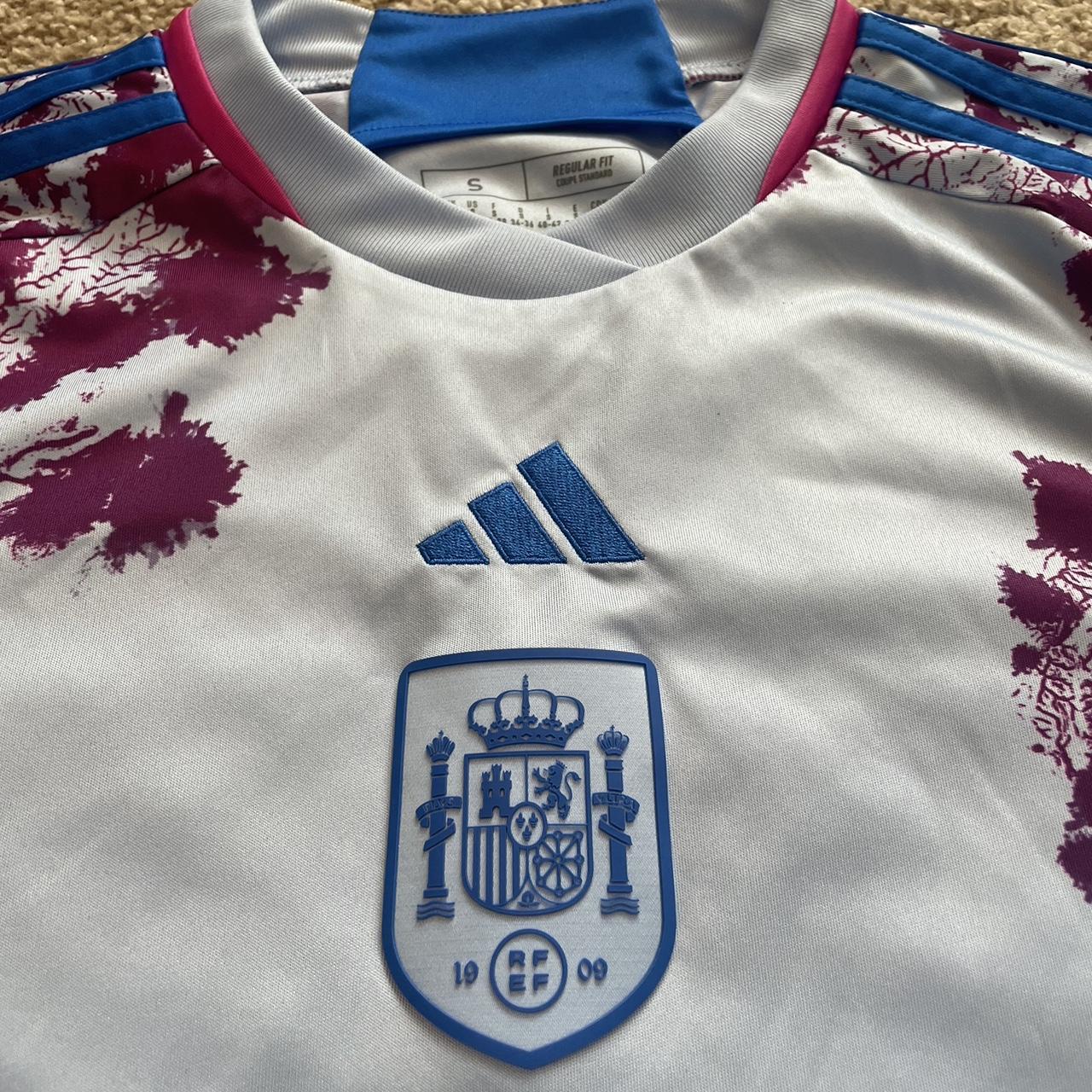 Adidas England World Cup jersey Perfect condition no... - Depop