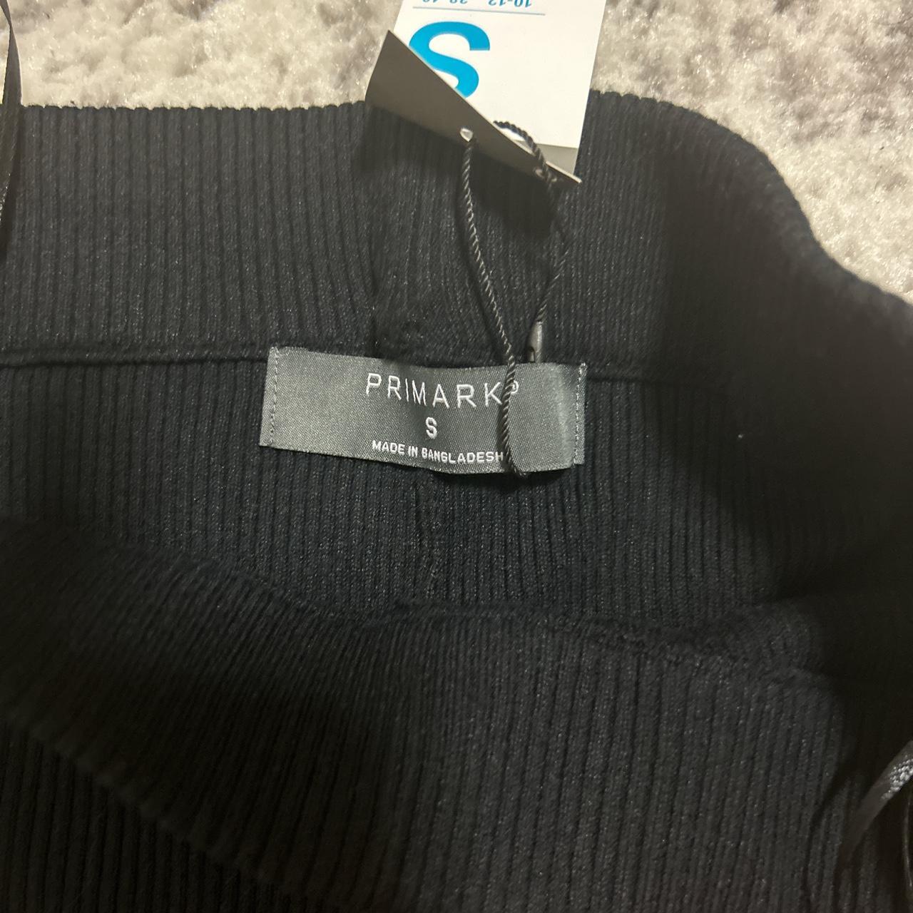 Primark flare leggings with slit in at bottoms of... - Depop