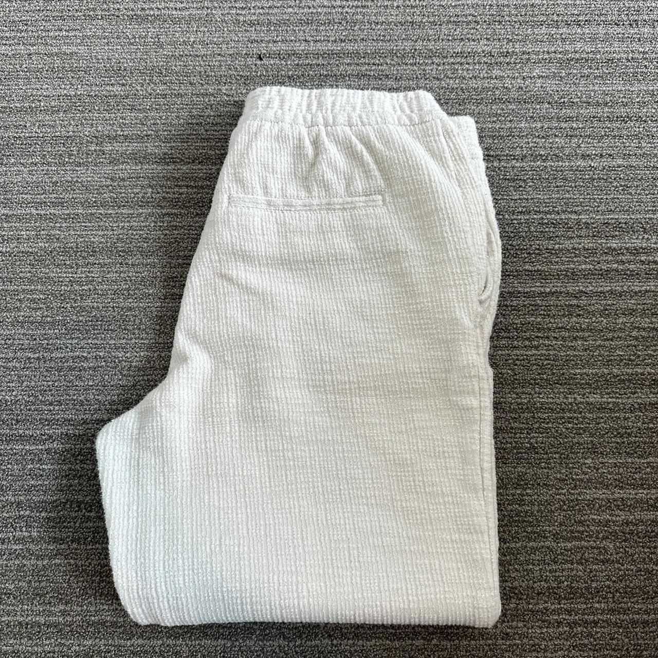 White linen pants from Zara with elastic waist #lenin - Depop