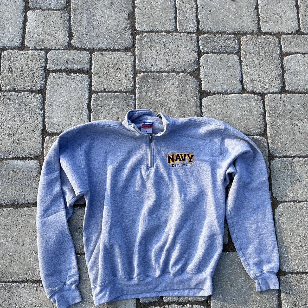 very clean navy quarter zip Size: Mens Medium $12.50... - Depop