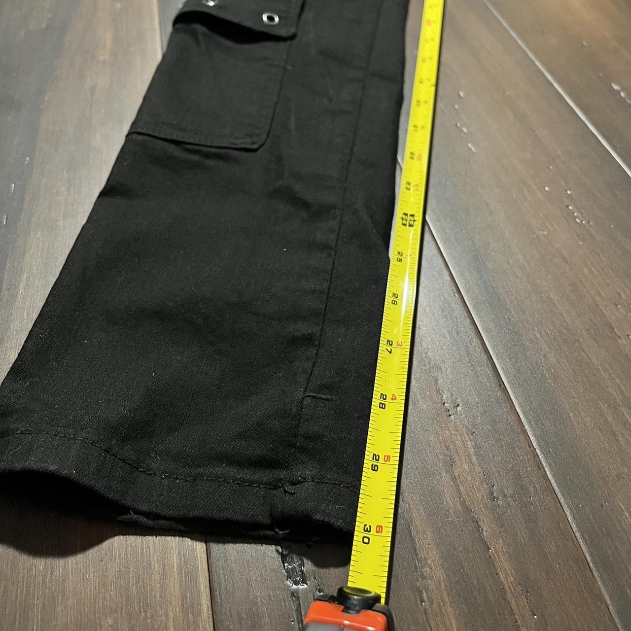 Hot Topic Cargos Excellent vtg condition Throwback... - Depop