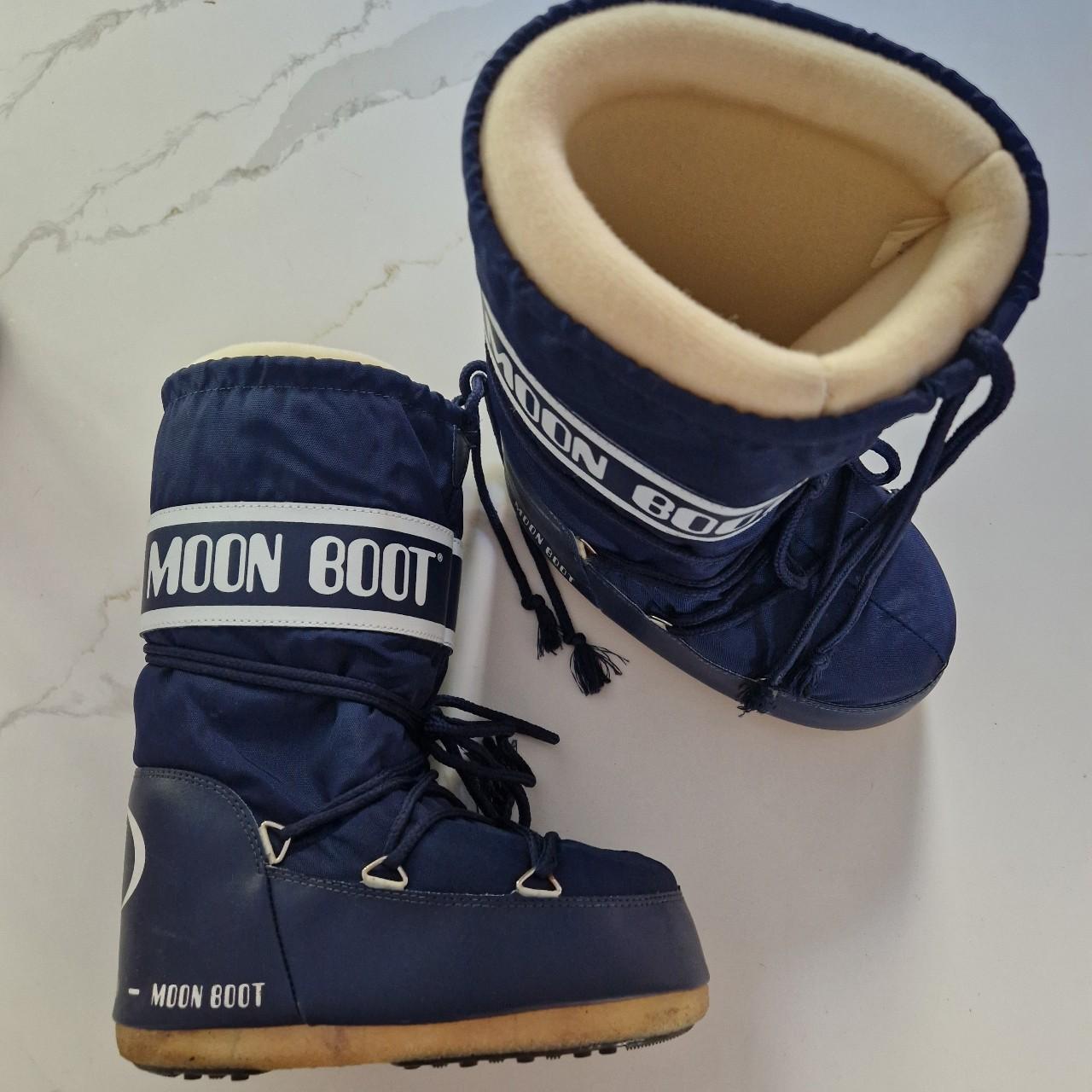 Navy Kids Moon Boots Good condition - minor scuff... - Depop