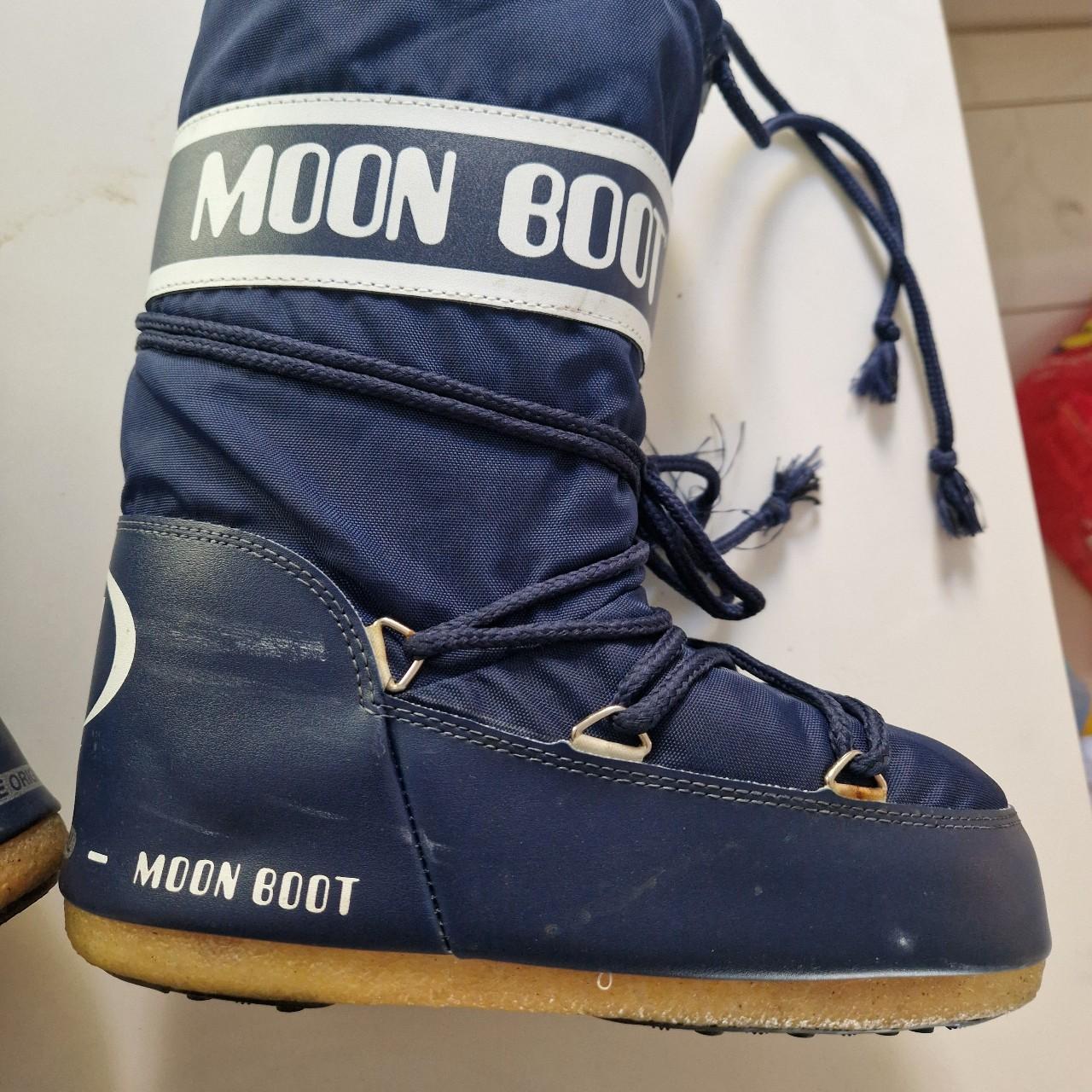 Navy Kids Moon Boots Good condition - minor scuff... - Depop